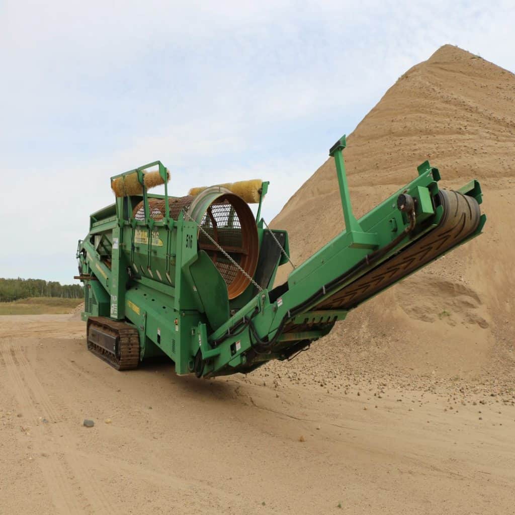 Mobile aggregate washing and crushing services in Alberta.