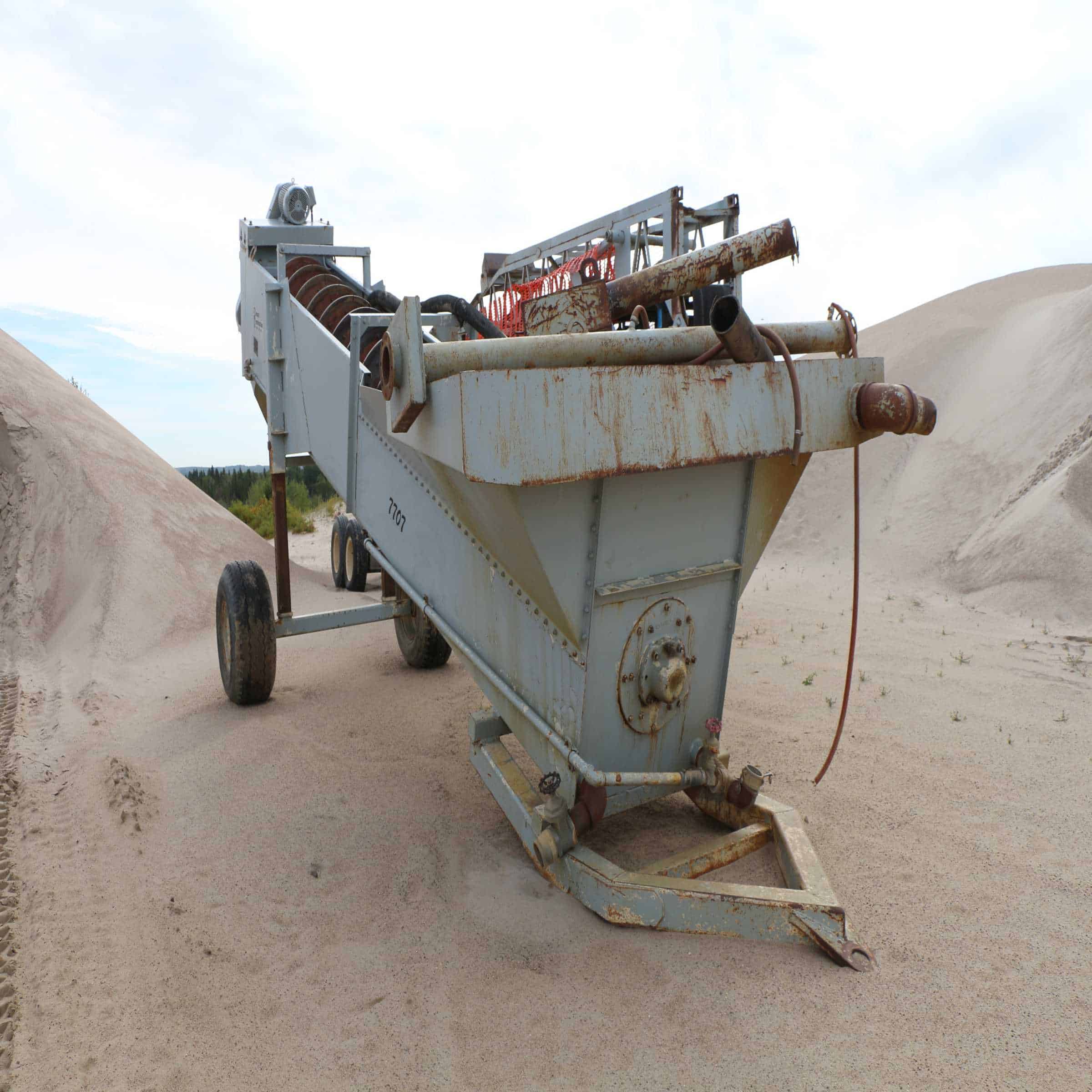 Mobile aggregate washing and crushing services in Alberta.